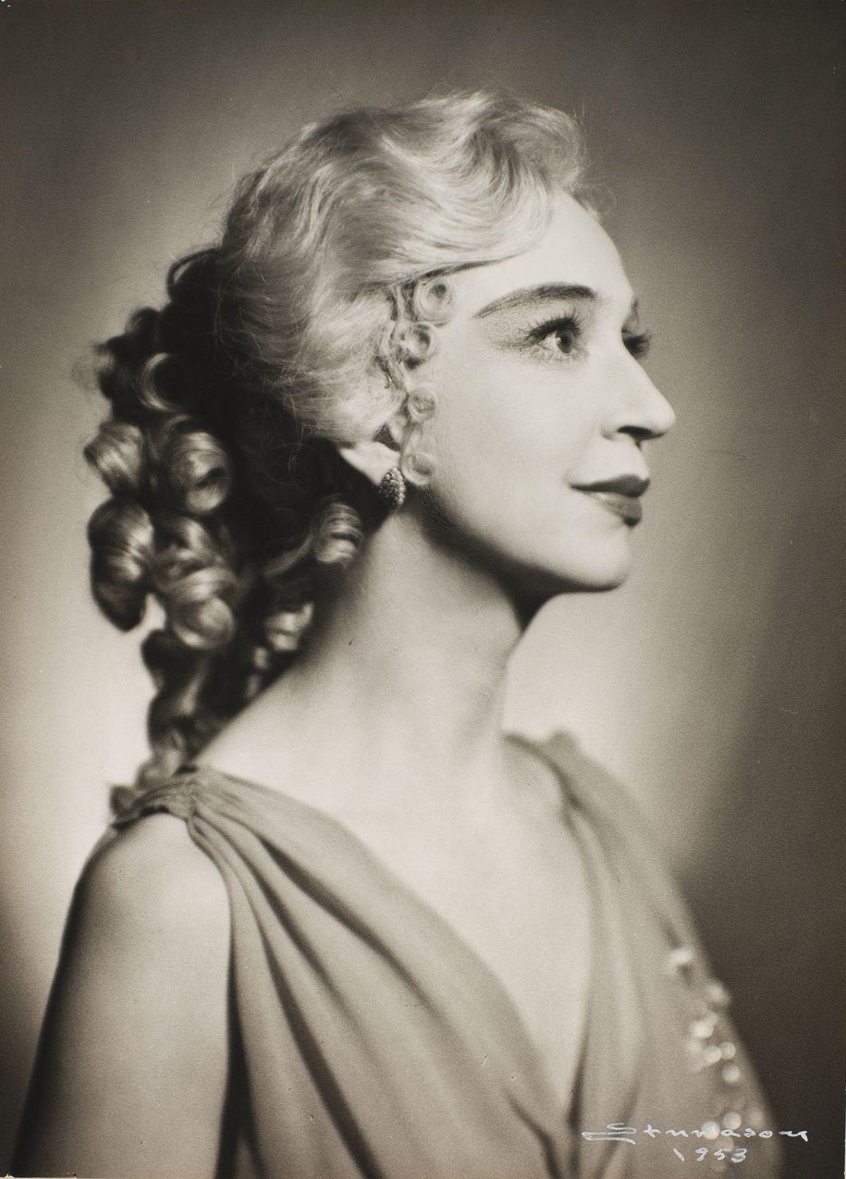 Wenche Foss 100 år | Nationaltheatret